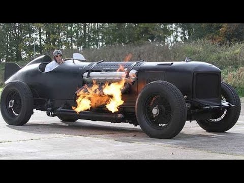Cold Starting Up Bentley Packard V12 Engines and Loud Sound - YouTube