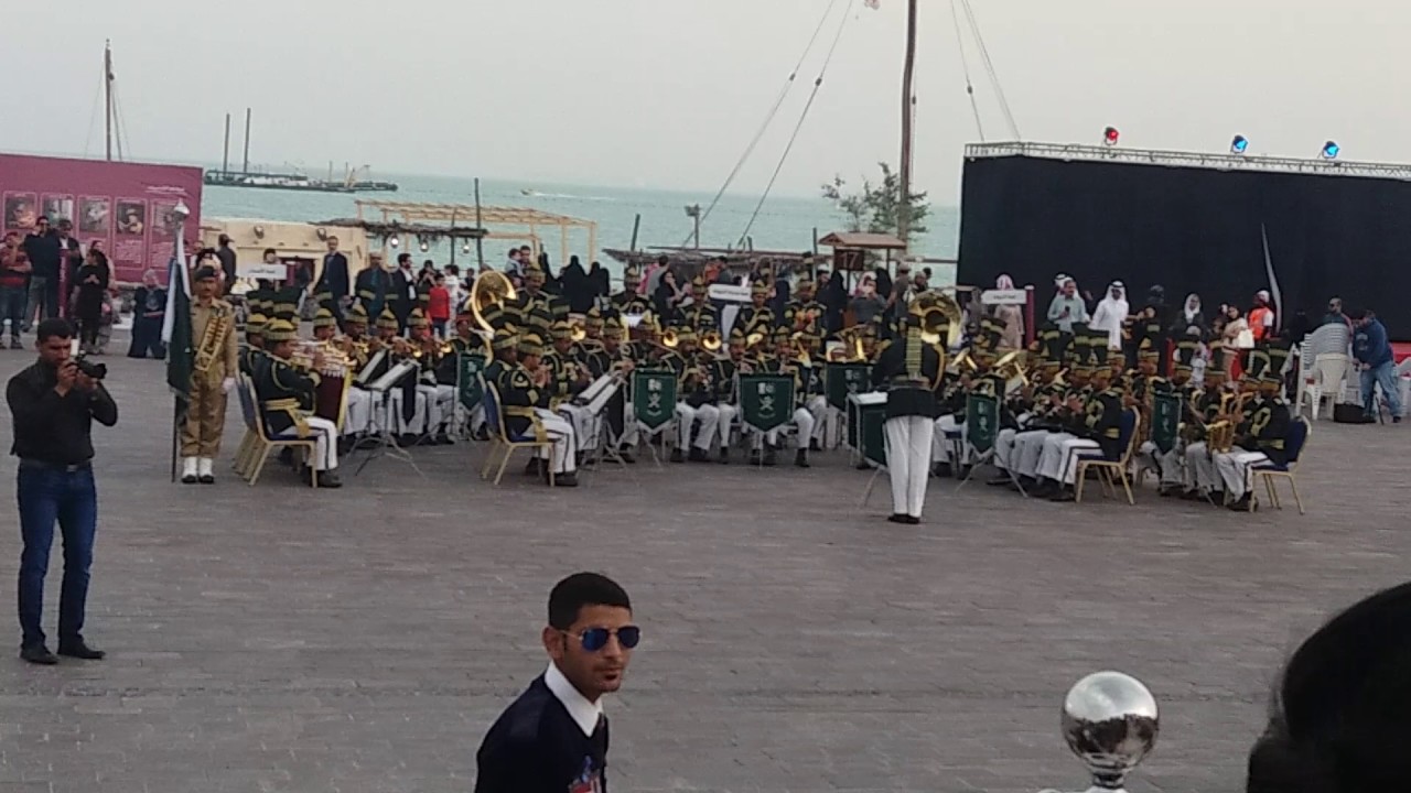Pakistan Army Band Performing in Doha Qatar - 26-Jan-2017 - YouTube