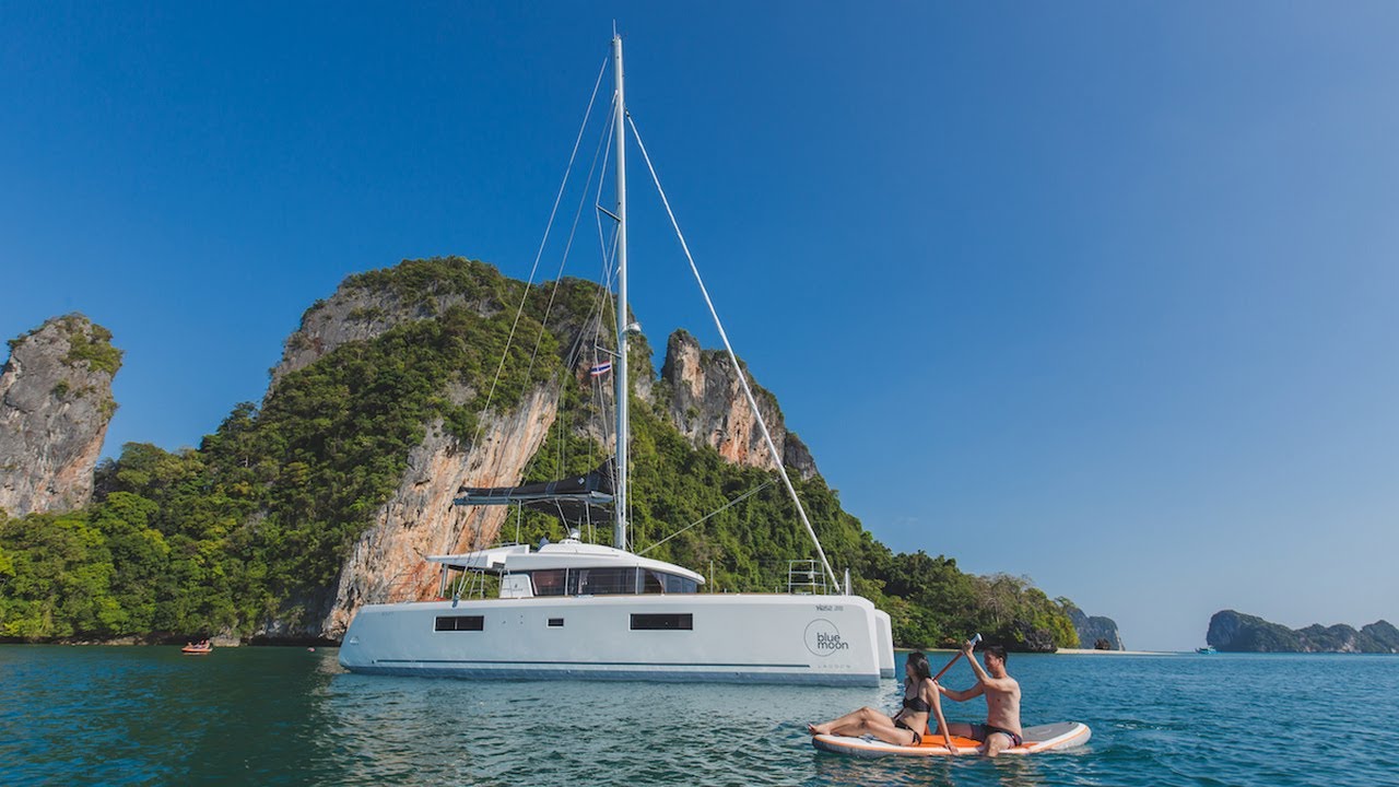 BLUE MOON: Sailing Catamaran for charter offered by Luxury Charter ...
