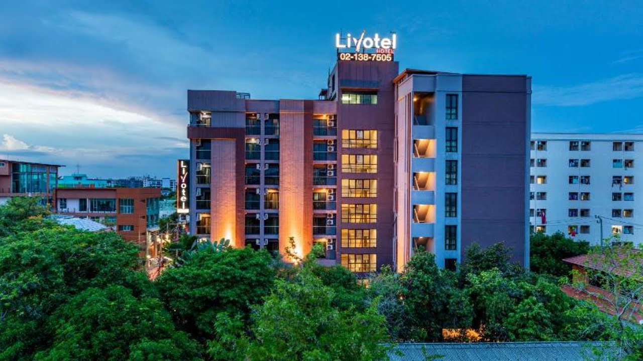 HotelKDM | Review Livotel Hotel Lat Phrao Bangkok - YouTube