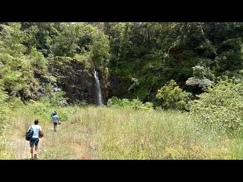 ponda waterfall - YouTube