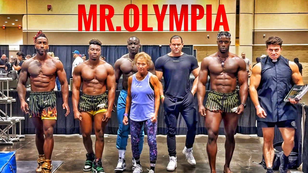 My first time at Mr Olympia @BrolyGainz007 @Dodeezfitness @gokupump ...
