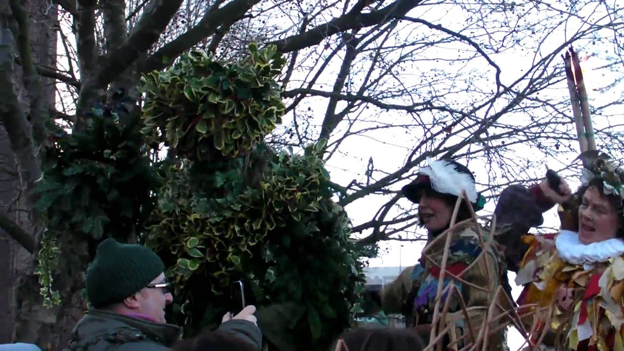Twelfth Night - Wassail to the Globe theatre in London from the Lions ...