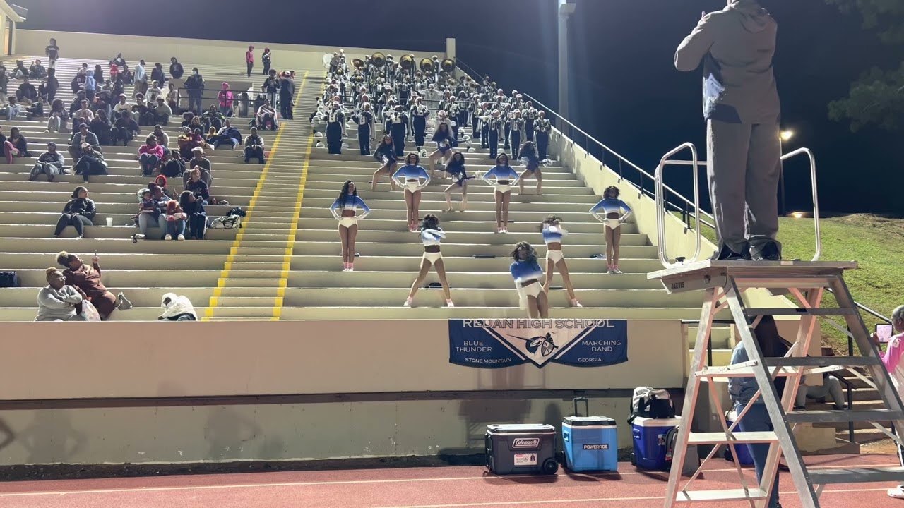 Redan High School “Spotlight Groove” 2022 -vs- McNair - YouTube