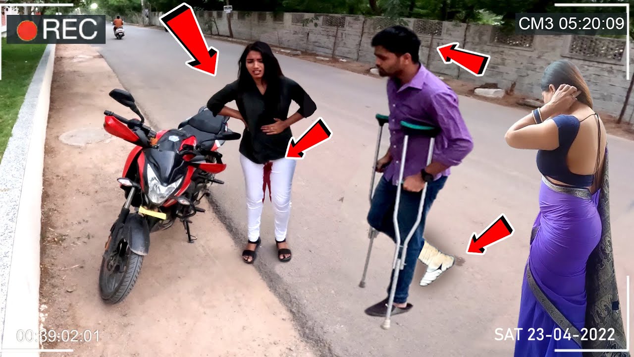 Salute to this Man | Humanity | Kindness | Helping Girl in Period ...