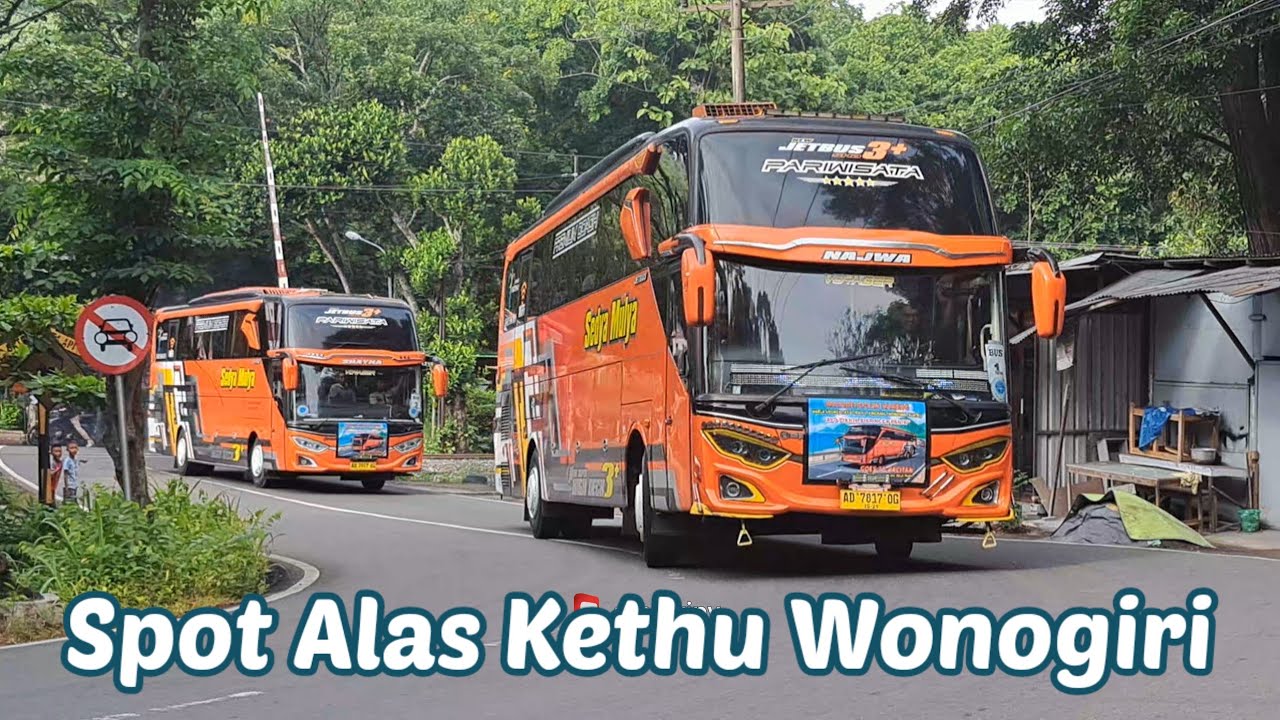 Meriah BUS PARIWISATA Baris di Alas Kethu Wonogiri - YouTube