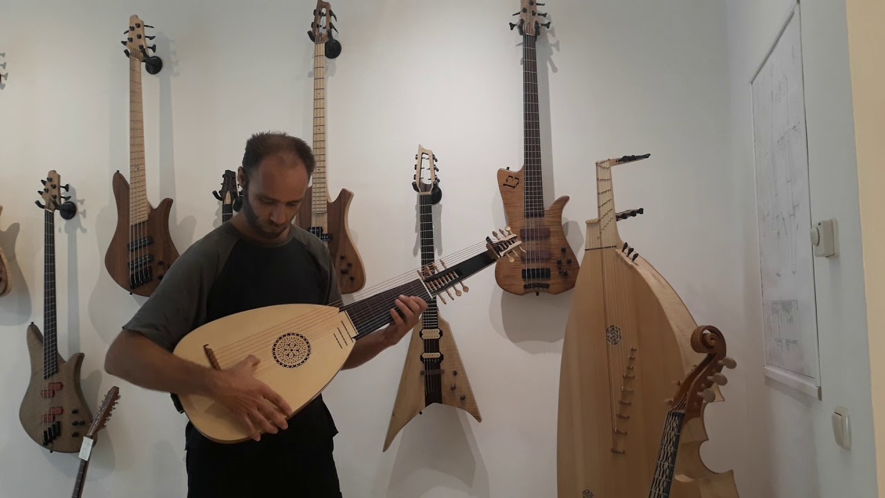 Archlute Erzlaute Archiliuto soundcheck - YouTube