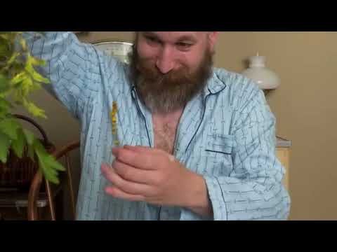 Late Tansies & a Nostalgic Autumn Flower Garland