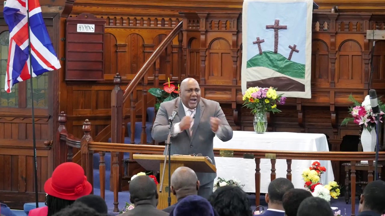 Pastor Mackenzie. - YouTube