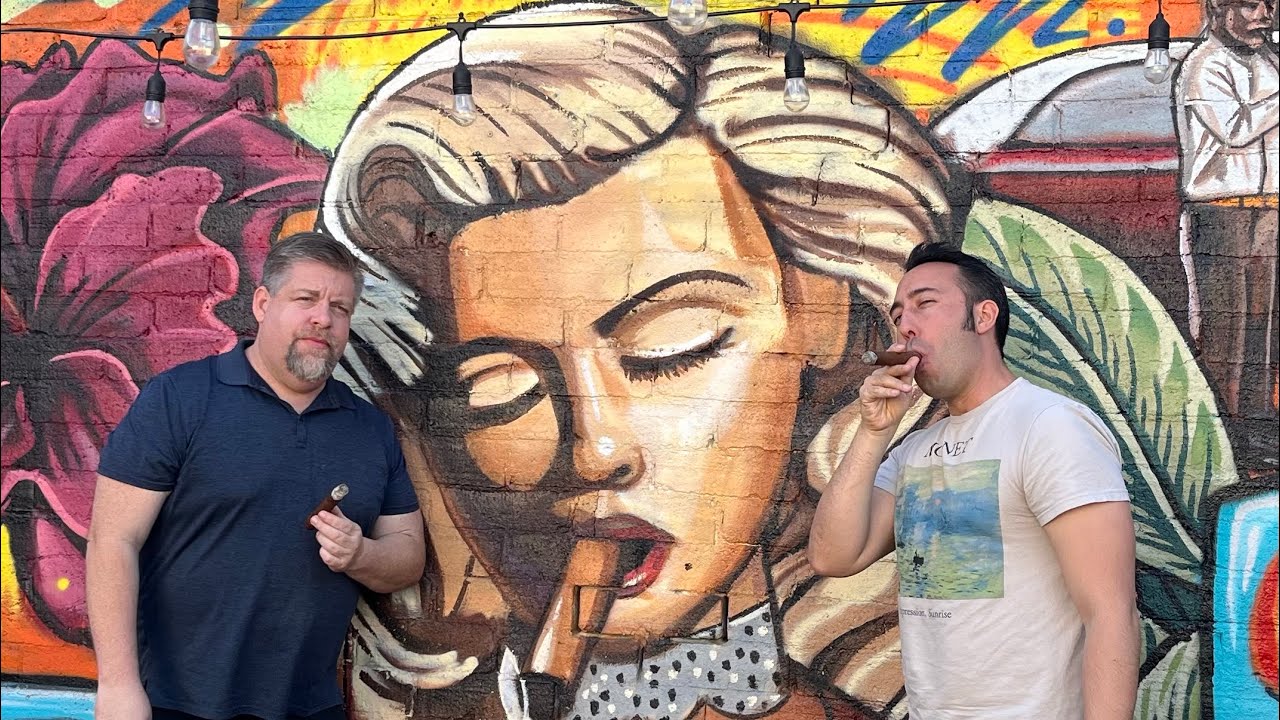 Cigar Lounge Series: Puro Humo Cigars Glendale - House Cigar - YouTube