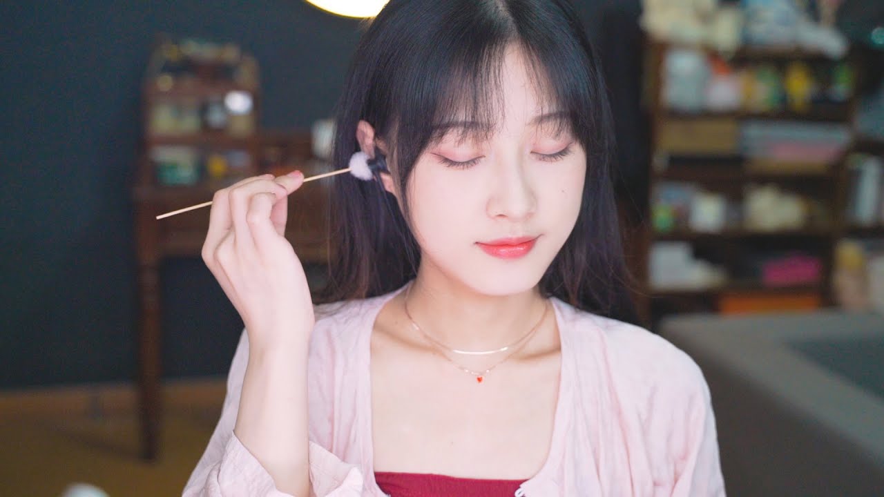 【沉浸式助眠】戴上耳机，你就会变成我【AYao ASMR】 - YouTube
