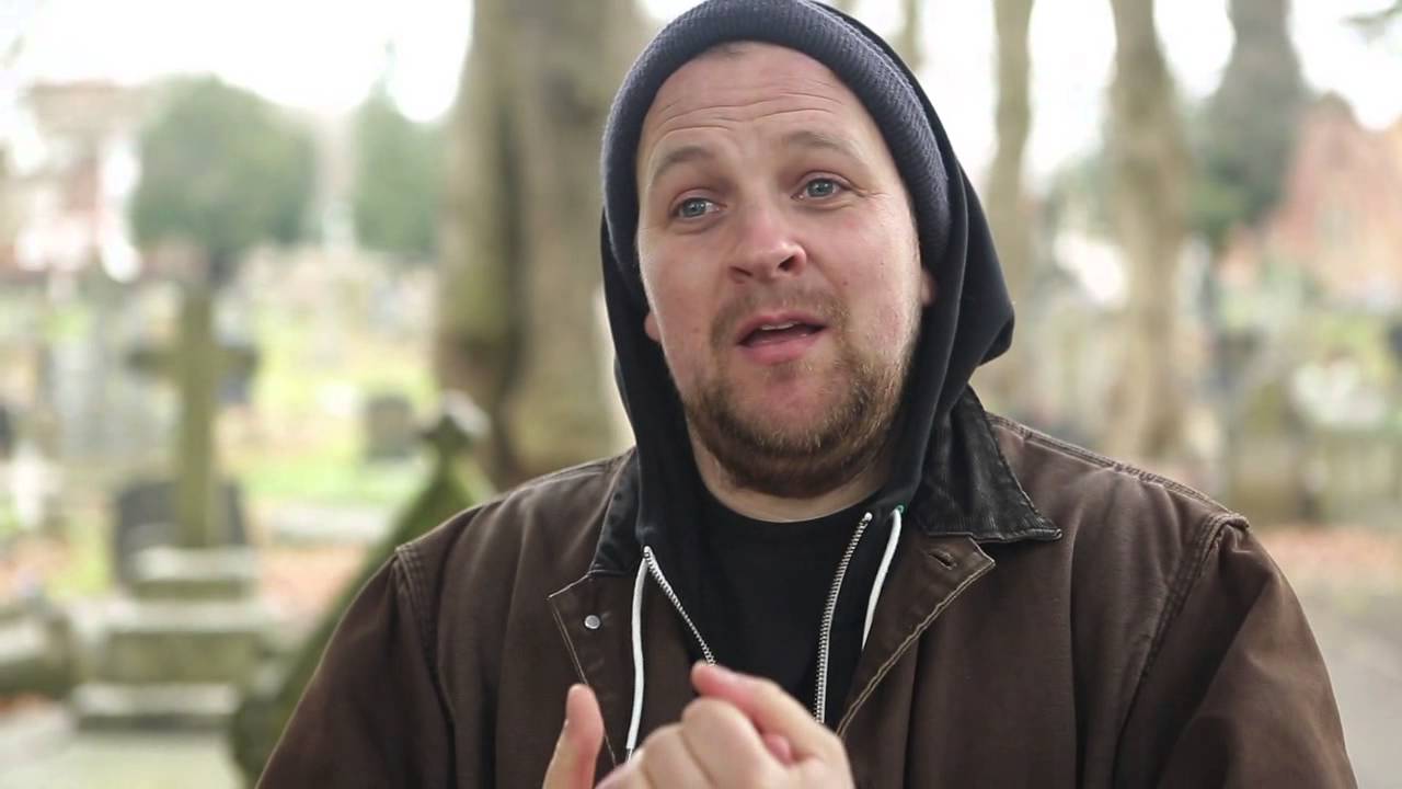 Steven Camden on a tour of Birmingham... Grave Yard - YouTube