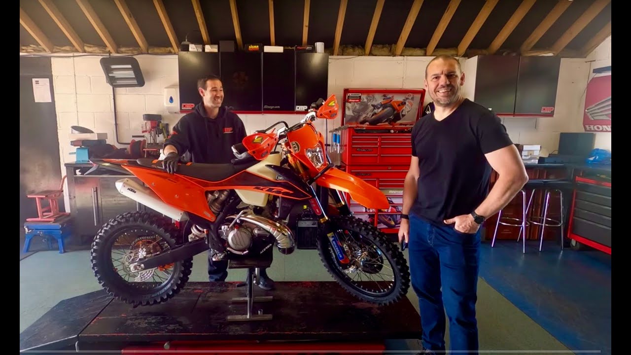 Workshop TOUR! We visit DM Performance for bike maintenance tips, new ...