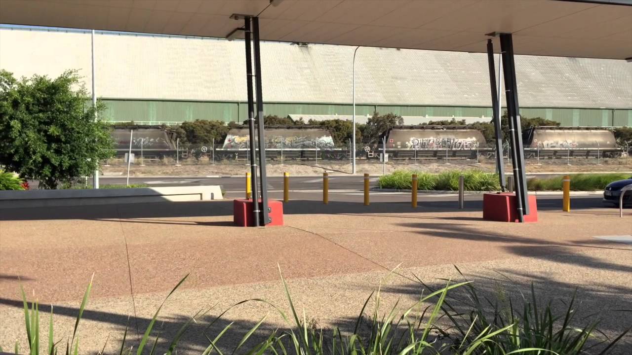 Wharf 10 / Quayside Terminal Infrastructure Update: Townsville. - YouTube