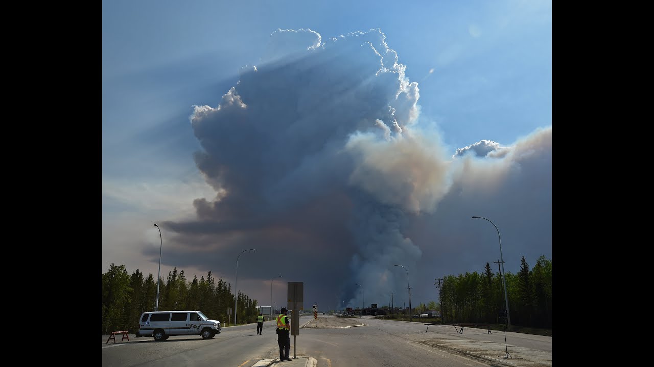 Fire Chief Updates High Level Wildfire - YouTube