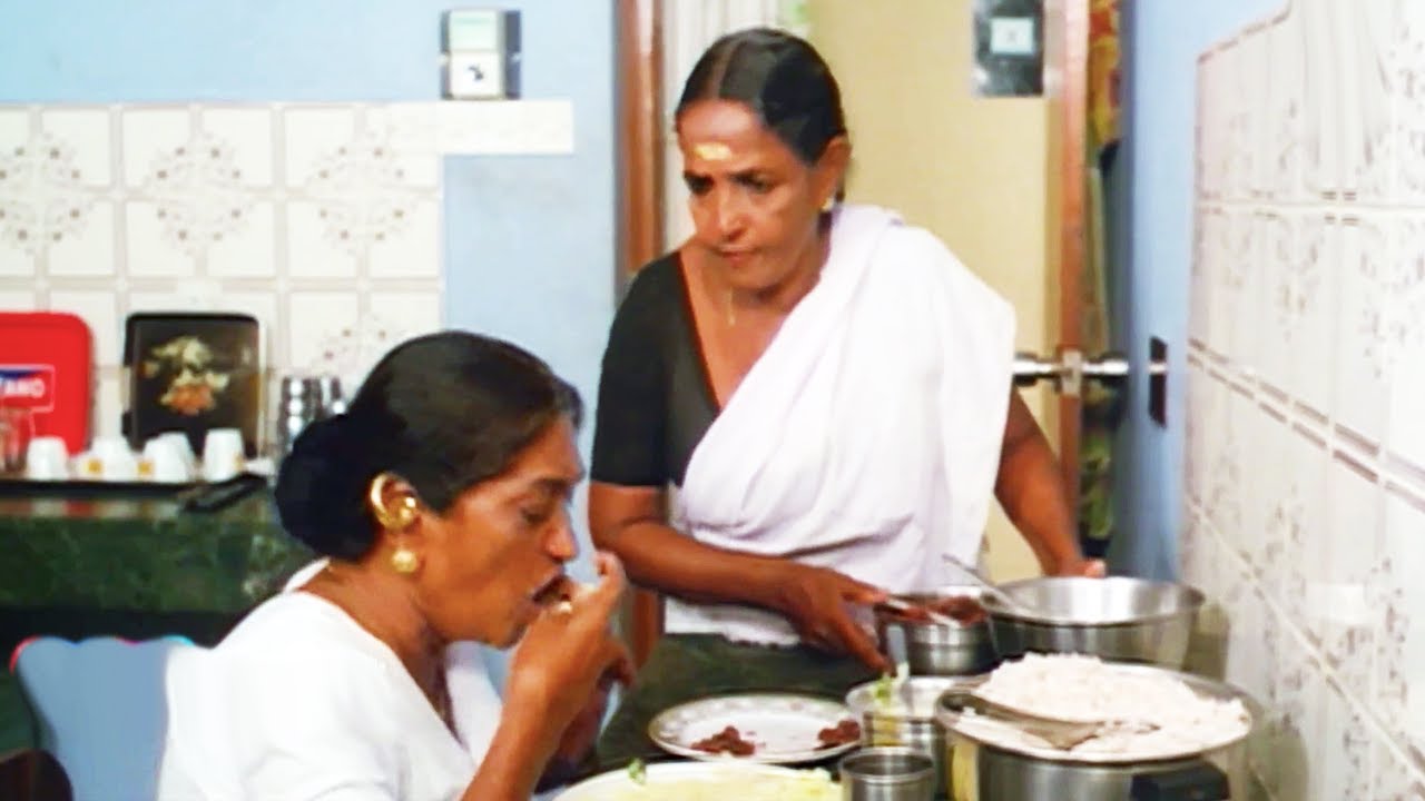 "കറിയൊക്കെ ഇഷ്ടപ്പെട്ടോ സത്യം പറയാല്ലോ വായിൽ വെക്കാൻ കൊള്ളുകേല ...