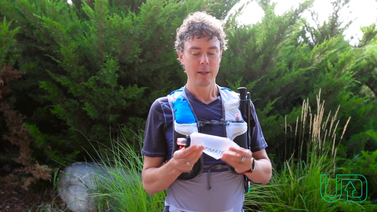 Ultimate Direction Signature Series 3 0 Scott Jurek Ultra Vest - YouTube