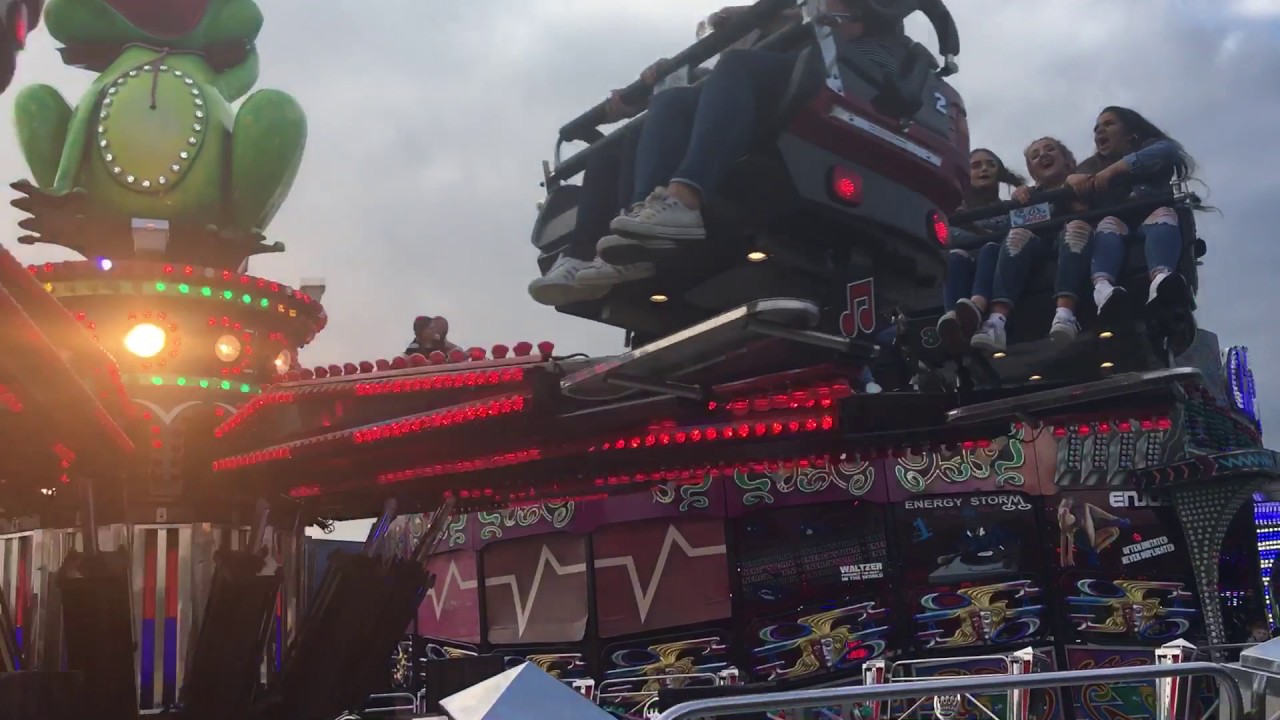 Billy crows king frogs off ride hoppings 2017 - YouTube