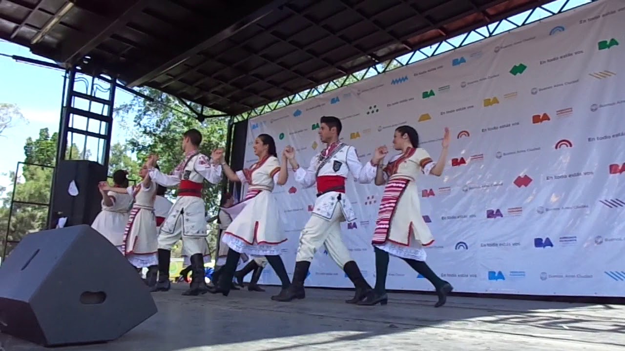 Traditional Bulgarian Dance / Традиционен български танц / Danza ...