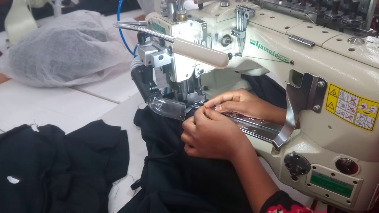 Regnal Sleeve Join with FD (Flat seamer) Machine - YouTube