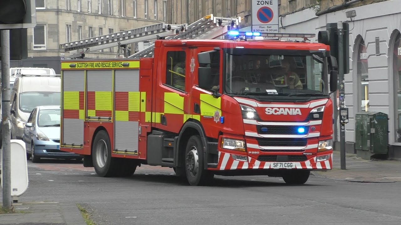 [Edinburgh] Scottish Fire and Rescue Service Rescue Pump Responding ...