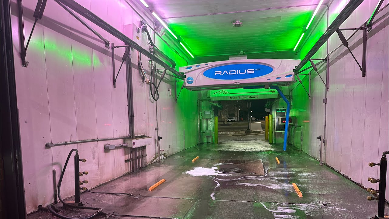 Ryko Radius HT: Splash-N-Dash Car Wash & Detailing - YouTube