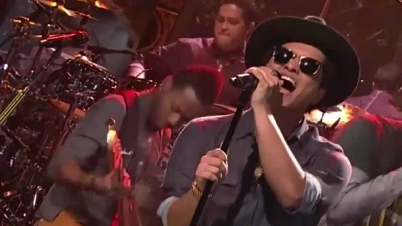 Bruno Mars Locked Out Of Heaven Live Performance HD YouTube bruno-mars-locked-out-of-heaven-live-performance-hd-youtube