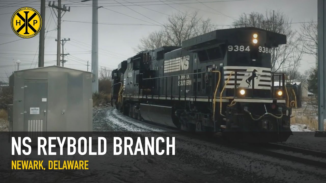 GE Widecab running long hood forward and more at Davis Interlocking ...