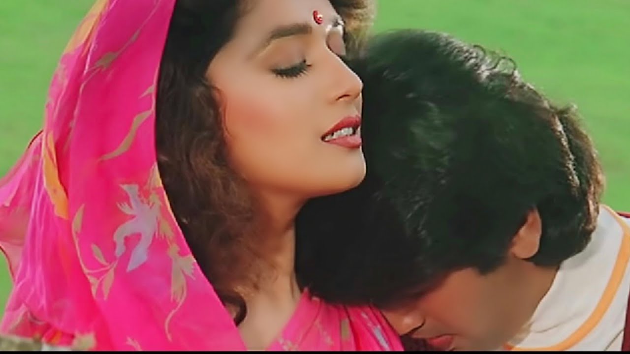Pyar Kabhi Kam Nahi Karna ((( Love ))) HD, Prem Pratigyaa (1989) Asha ...