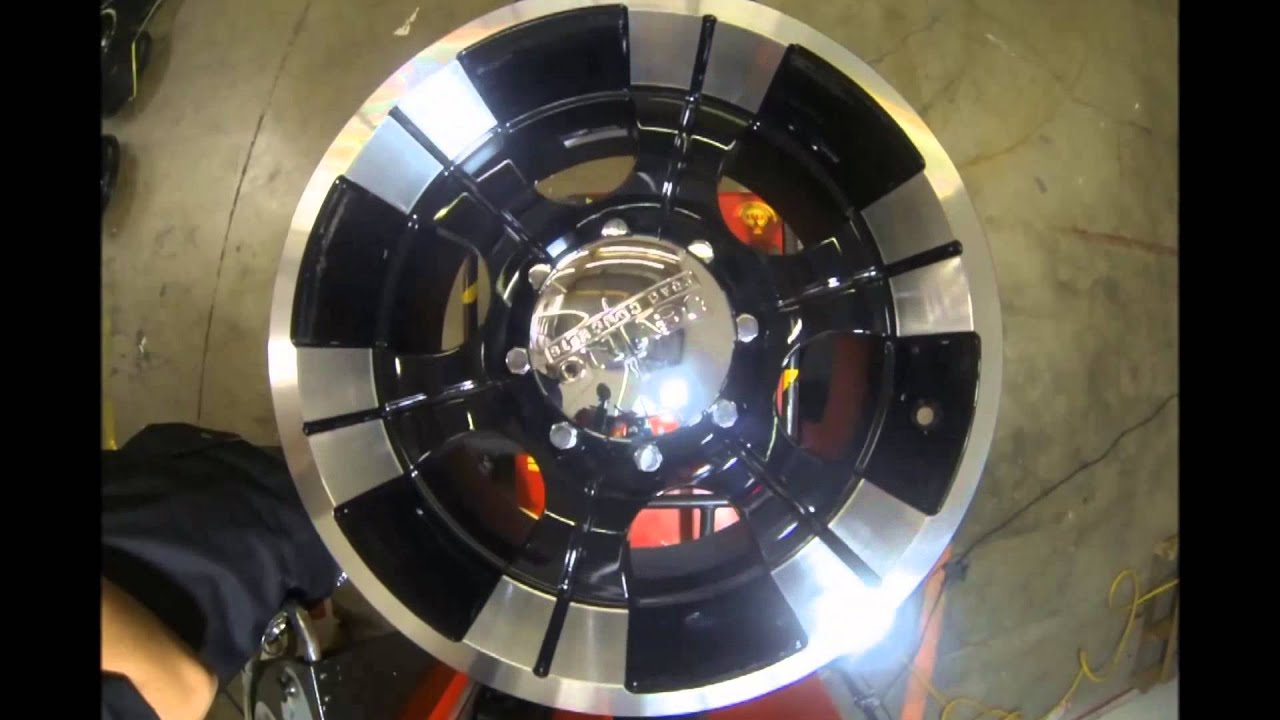 Devino Wheels 349 Black Machined - YouTube