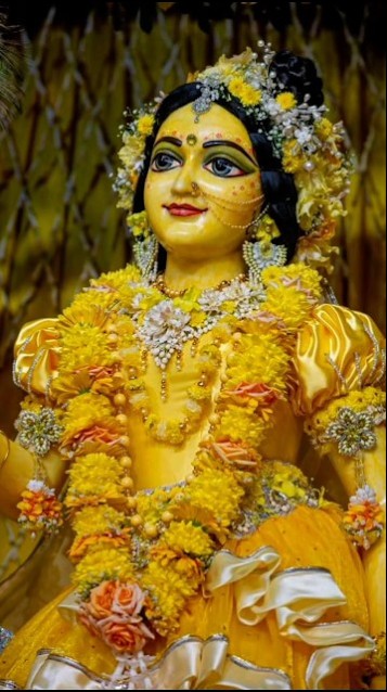 Radha sadhyam sadhanam Yash Radha mantro Radha Mantra dhatri char radhe ...