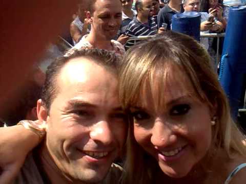 RONY E VIVI FERNANDES