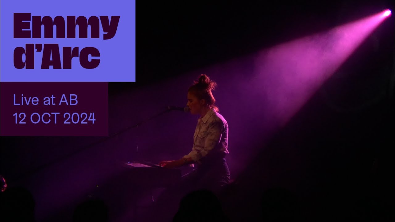 Emmy d'Arc Live at AB - Ancienne Belgique - YouTube