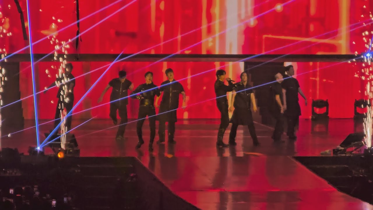 240203 TVXQ! - MIROTIC [2024 TVXQ! Concert in Bangkok] - YouTube
