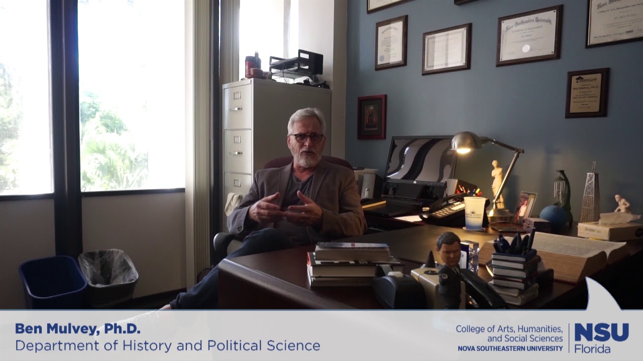 Professor Ben Mulvey - Why take a Philosophy class. - YouTube