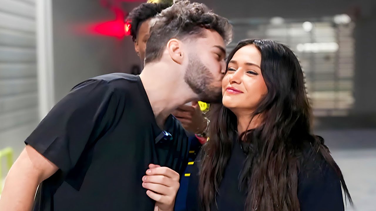 Adin Ross Meets His Girlfriend for the FIRST Time - YouTube