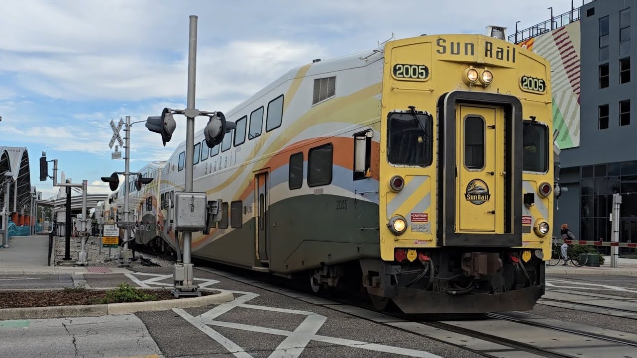 Sunrail departs Lynx Central (Downtown Orlando Florida) - YouTube