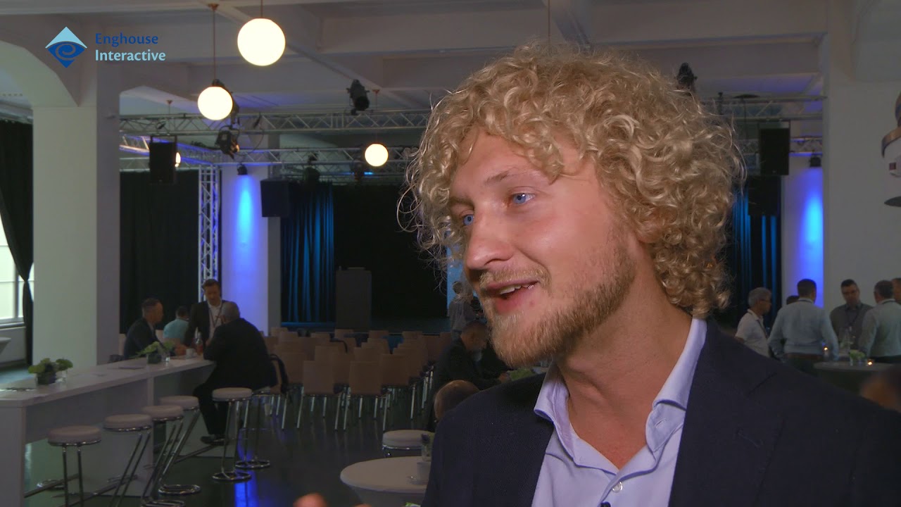 Persönliche Nähe zu KI - sollten wir skeptisch sein? - Christian Uhle ...