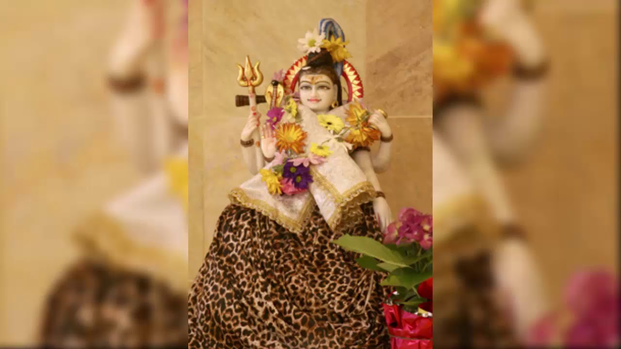 Ma Durga Temple, Pasadena CA - YouTube