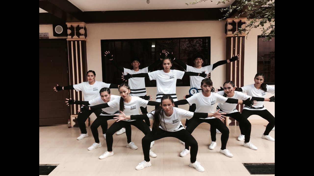 Grade 11 Modern Dance Team KUMO - YouTube