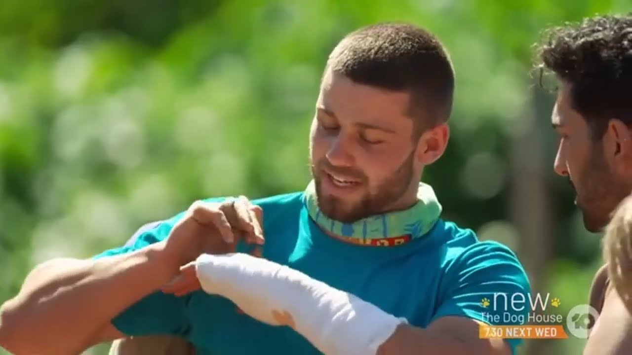 Australian Survivor: Brains v Brawn II - Zen Medical Evacuations - YouTube