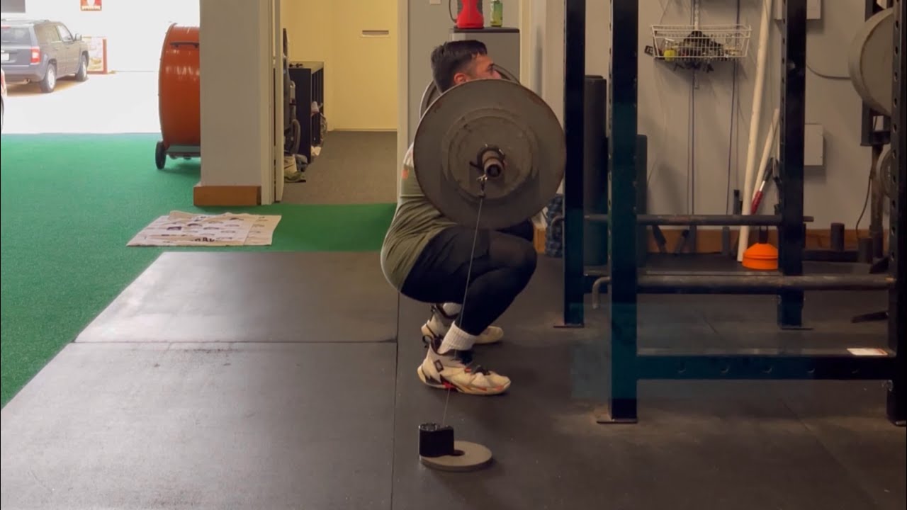 Dynamic-Effort Barbell Front Squat - YouTube