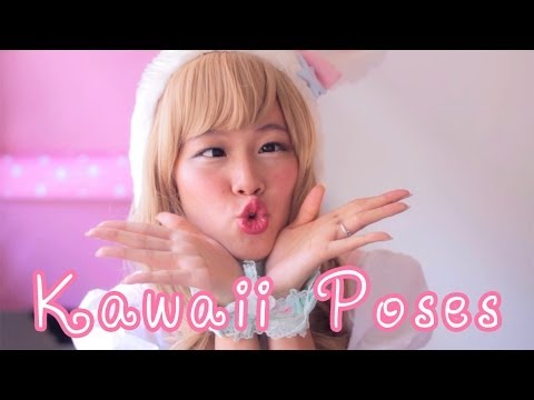 How to Pose in Lolita - YouTube