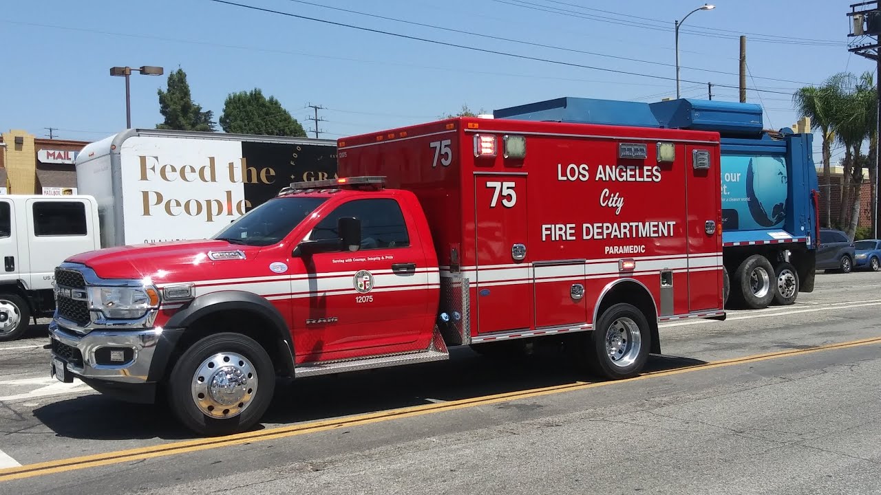 LAFD Rescue 75 Responding - YouTube