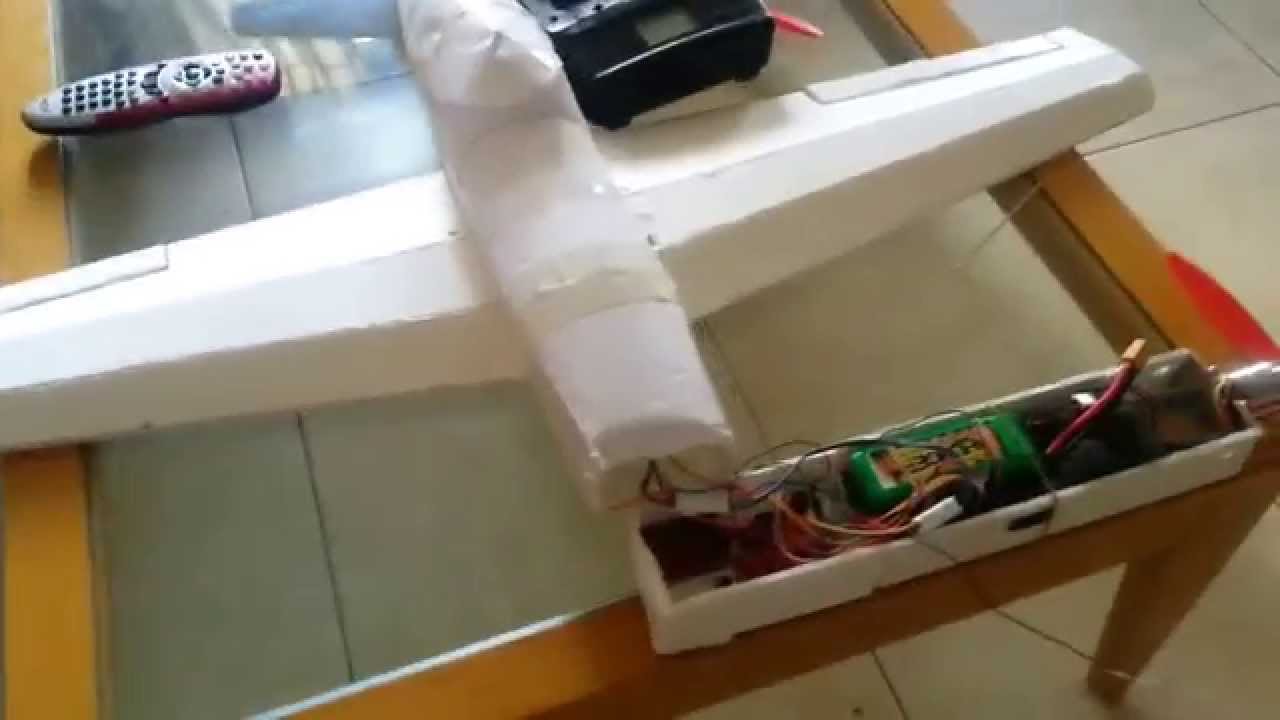 FT Racer - RC Plane - YouTube