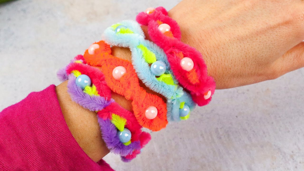 The Cutest PIPE CLEANER BRACELETS - YouTube