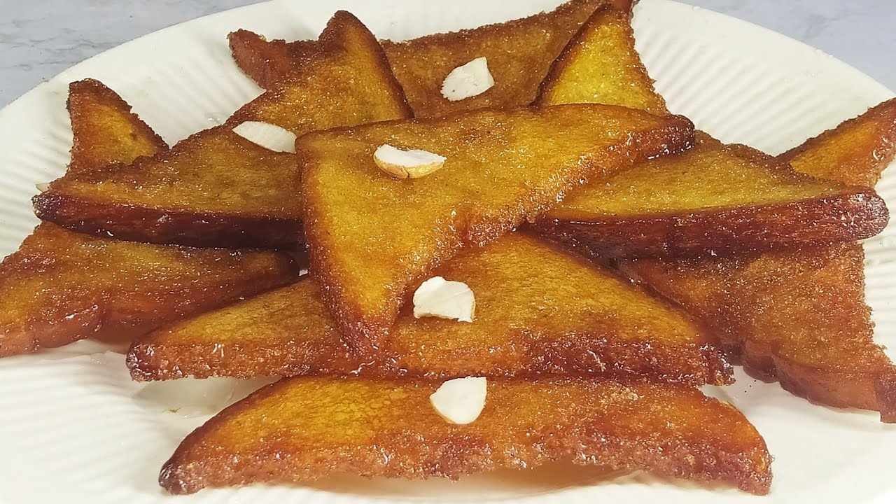 ब्रेड काजा | Bread Kaja Recipe | Sweet Bread | Instant Bread Sweet ...