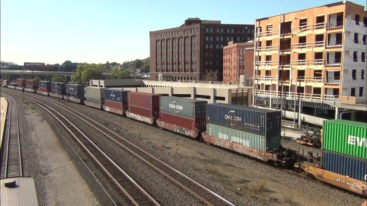 BNSF #8098 Leads EB Stacktrain with NS Power. Kansas City, MO 10/19/24 - YouTube