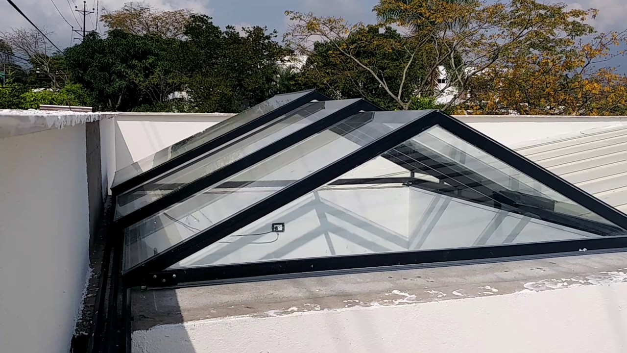 Domo corredizo de tres cuerpos en vidrio laminado - YouTube