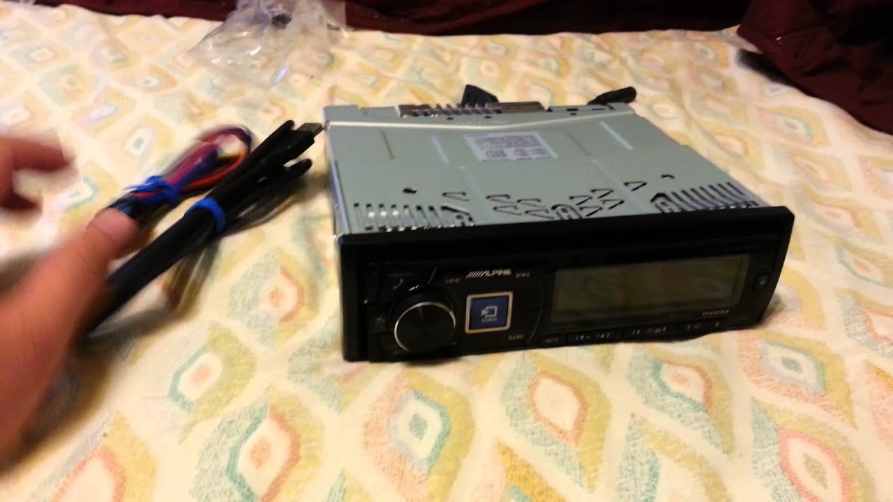Update time! Just got my alpine 149bt hd radio! - YouTube